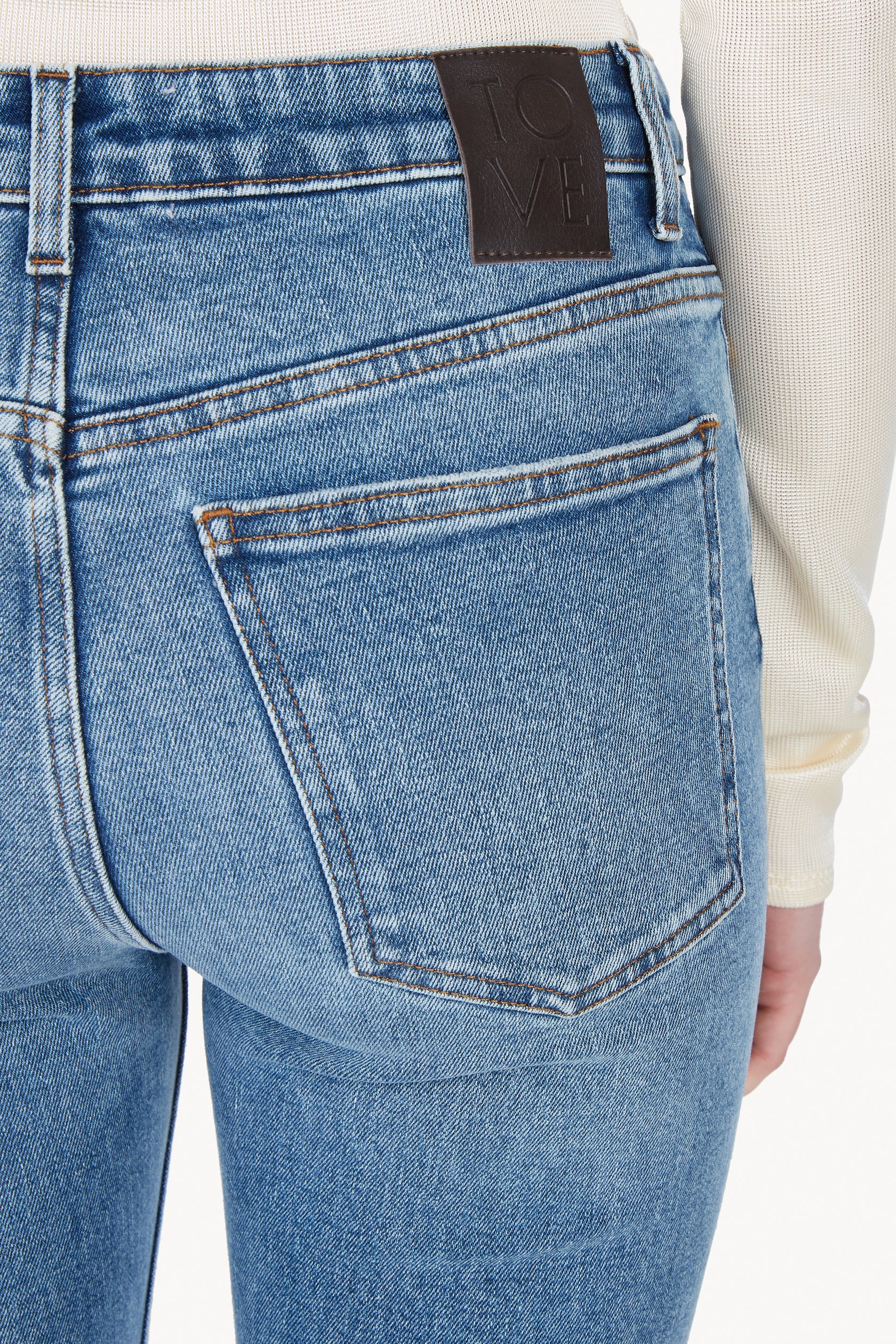 Marlo Straight Leg Jean Mid Blue Length 32" – TOVE Studio